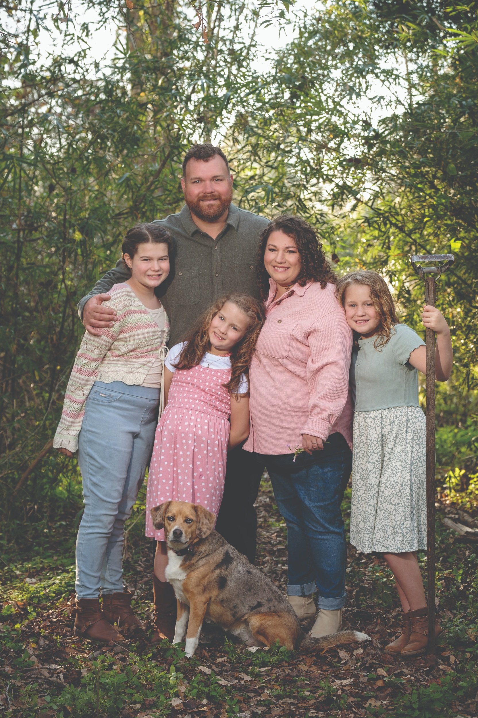 Jonathan & Nicole Moore - Go To Nations